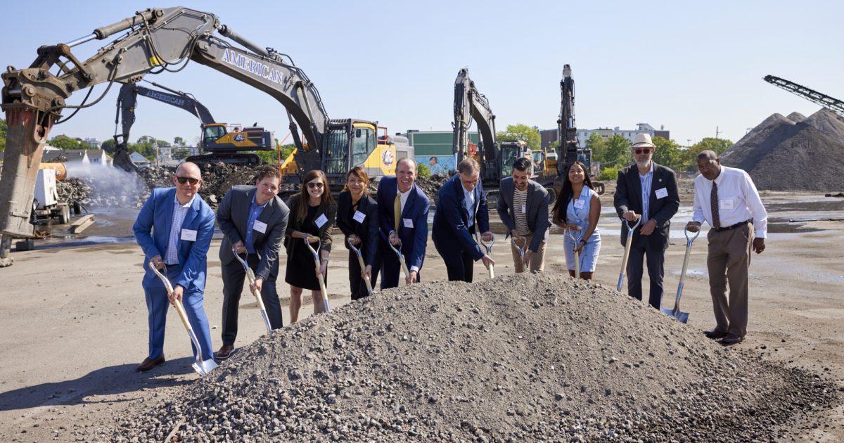 Hines Breaks Ground at Chelsea Point with Last Mile… - Hines