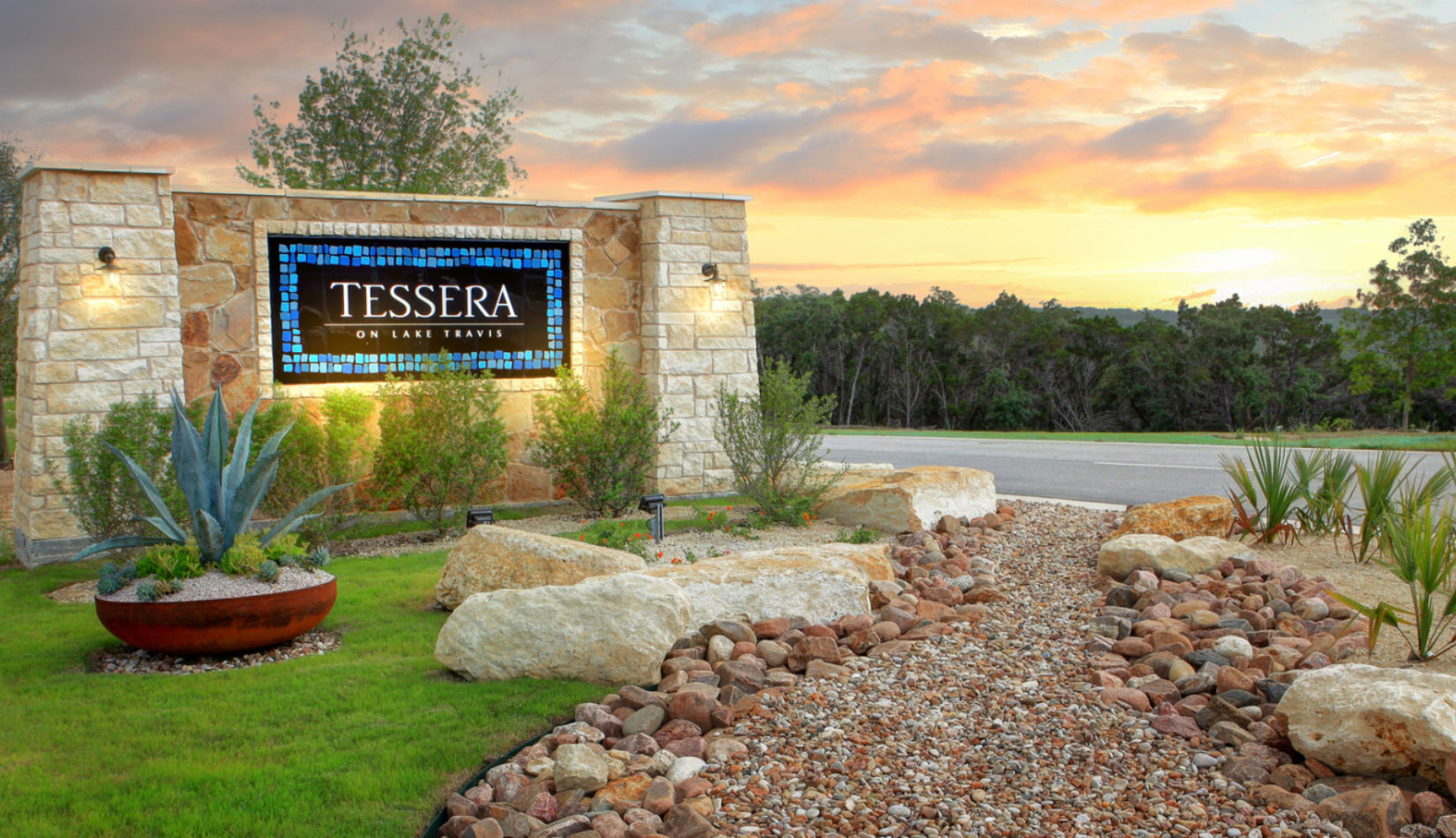 Lakeside at Tessera on Lake Travis Wins Top Honors - Hines