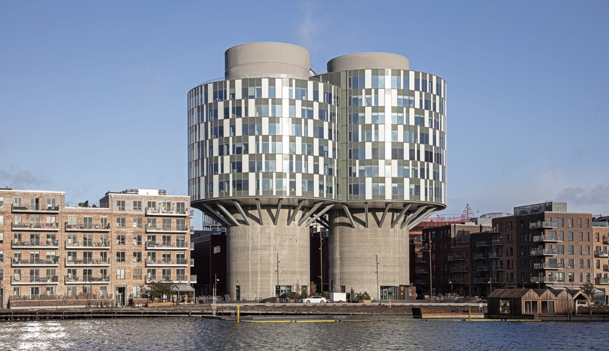 Hines Pan-European Core Fund Acquires Portland Towers… - Hines