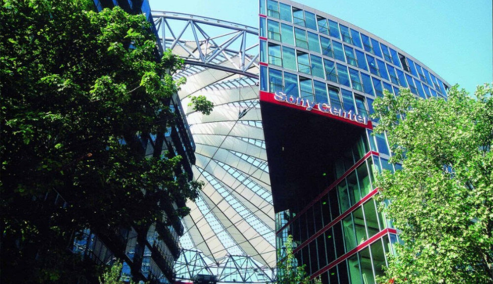 Case Study: Sony Center - Hines