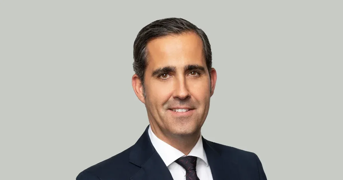Alexander P. Möll - Hines